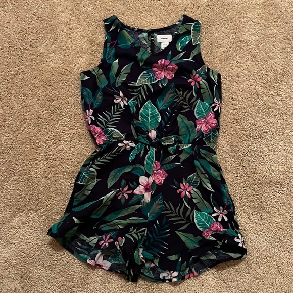 Old Navy | Matching Sets | Girls Floral Romper With Ruffle Size Large ...